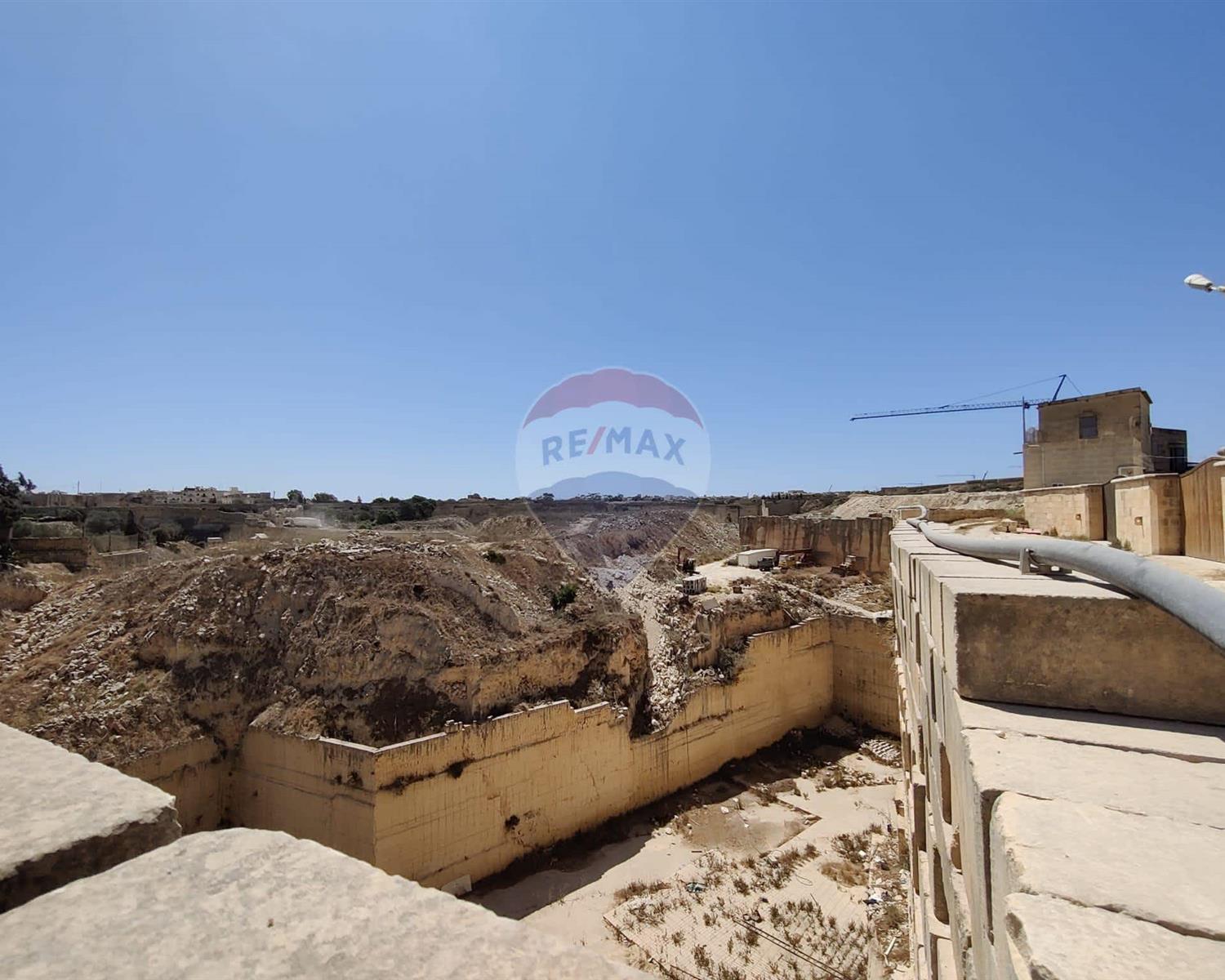 Land for Development - For Sale - Mqabba - Malta | 240041008-6755