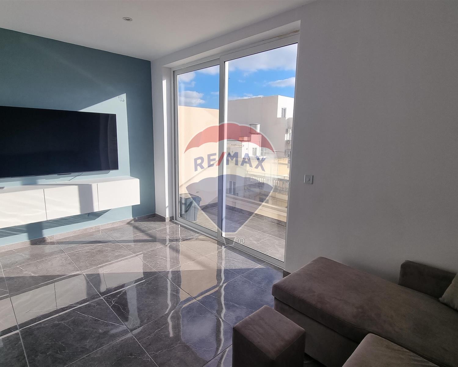 Apartment - For Rent - Attard - Malta | 240151012-2975