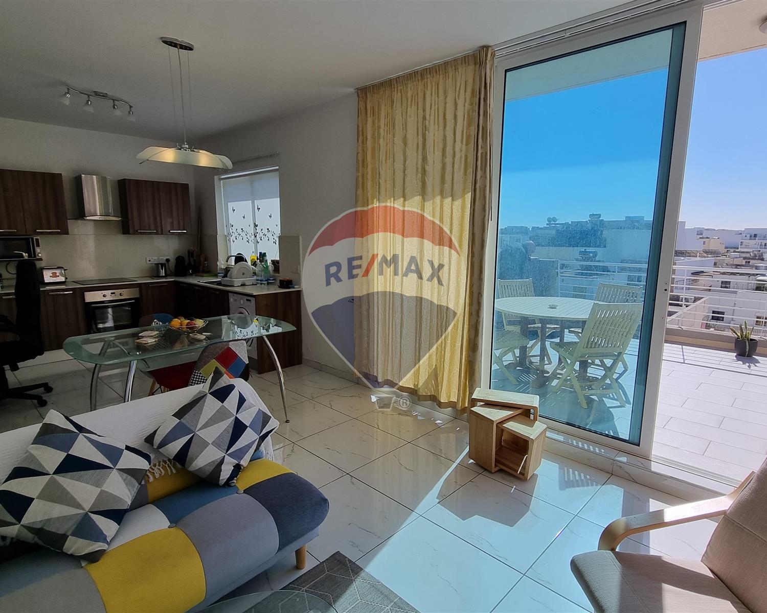 Penthouse - For Rent - Attard - Malta | 240151012-3001