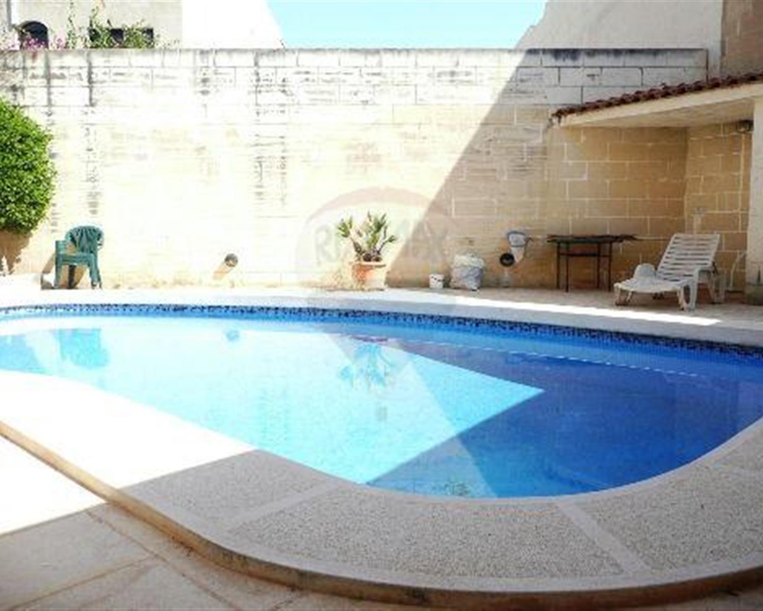Villa Semi-detached - For Rent - Madliena - Malta | 240011172-5310